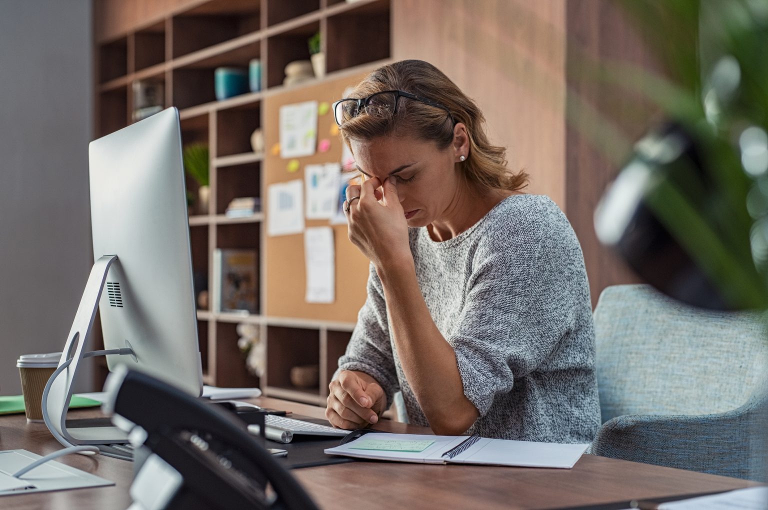 7 Effective Ways to Cope with Work Stress - DHW Blog